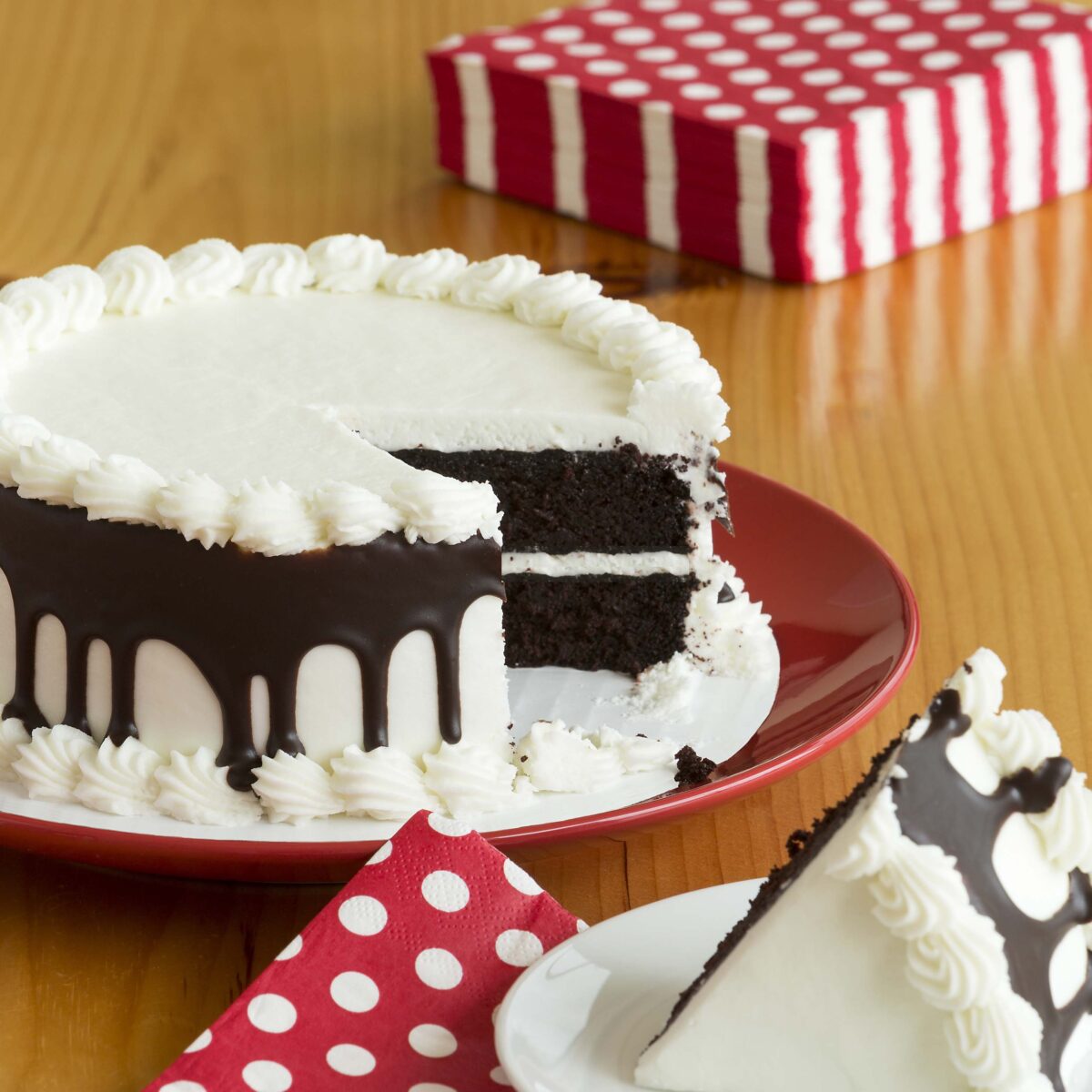 Cakes - Dempsey Bakery